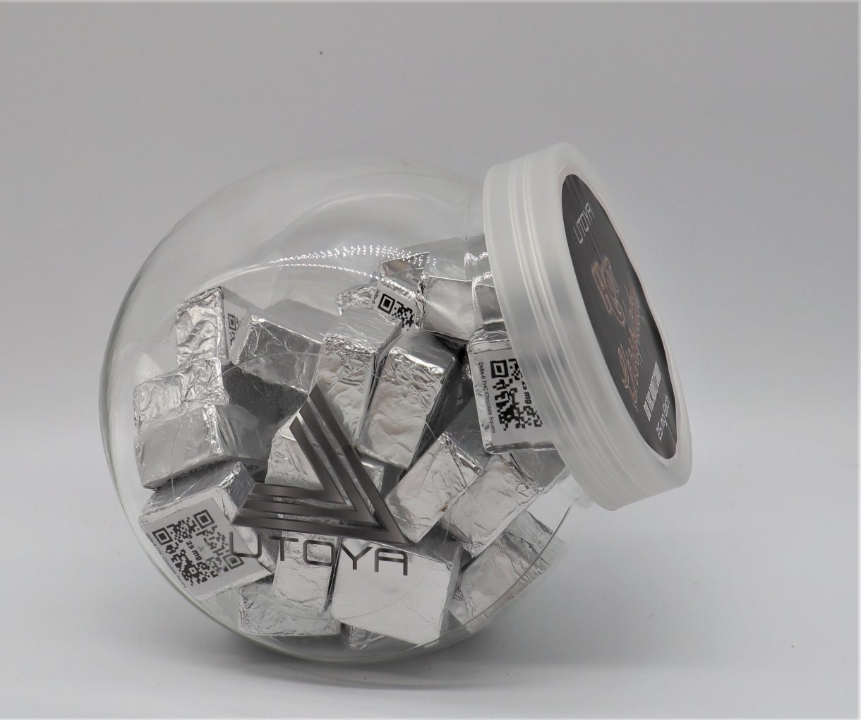 Delta 8 Chocolate Square Singles or Four Packs - Utoya Organics